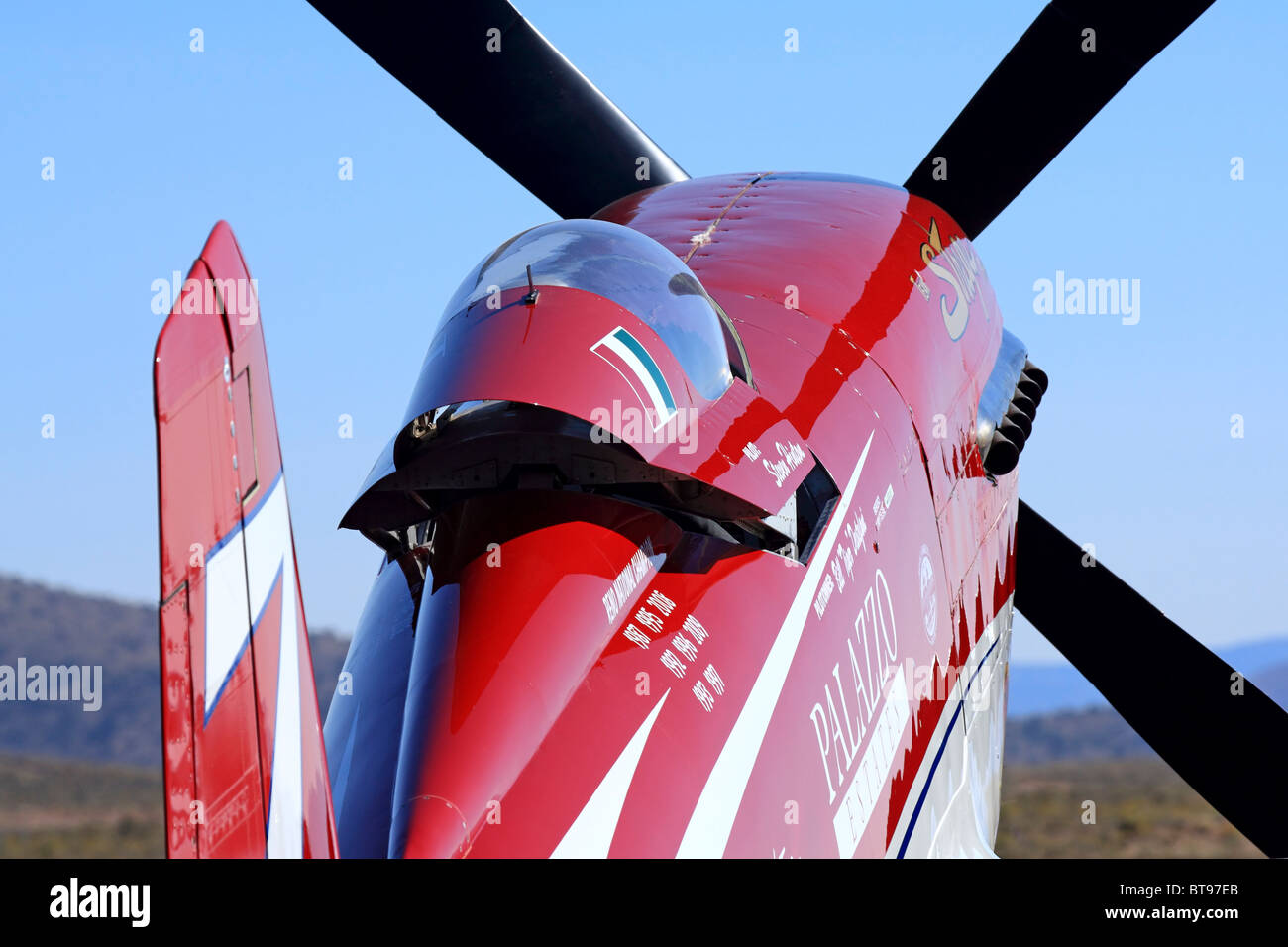 Air racer hi-res stock photography and images - Alamy