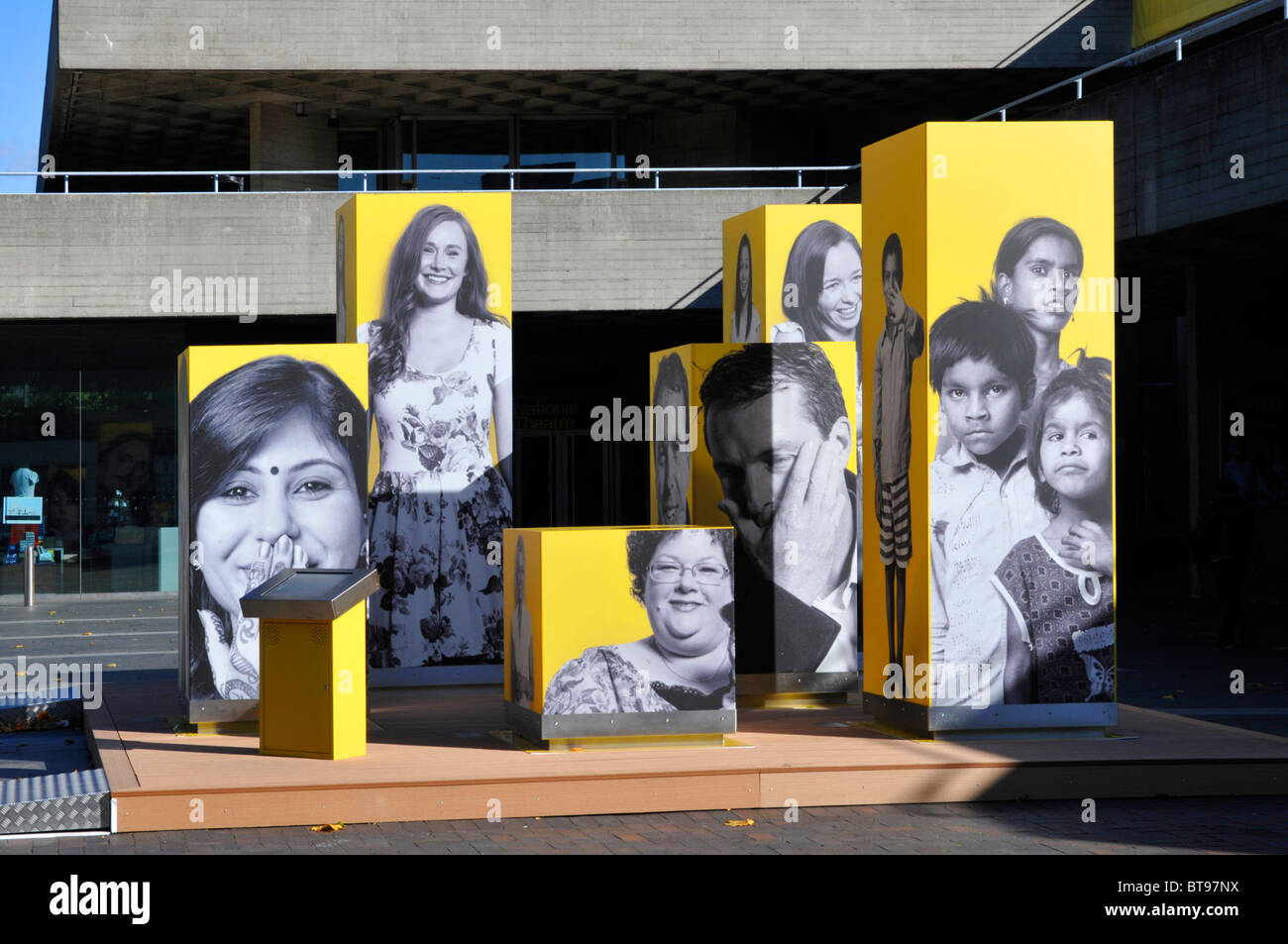 Display panels hi-res stock photography and images - Alamy