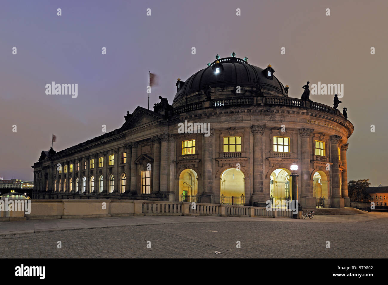 Bode Museum, night, Museumsinsel Museum Island, UNESCO World Heritage ...