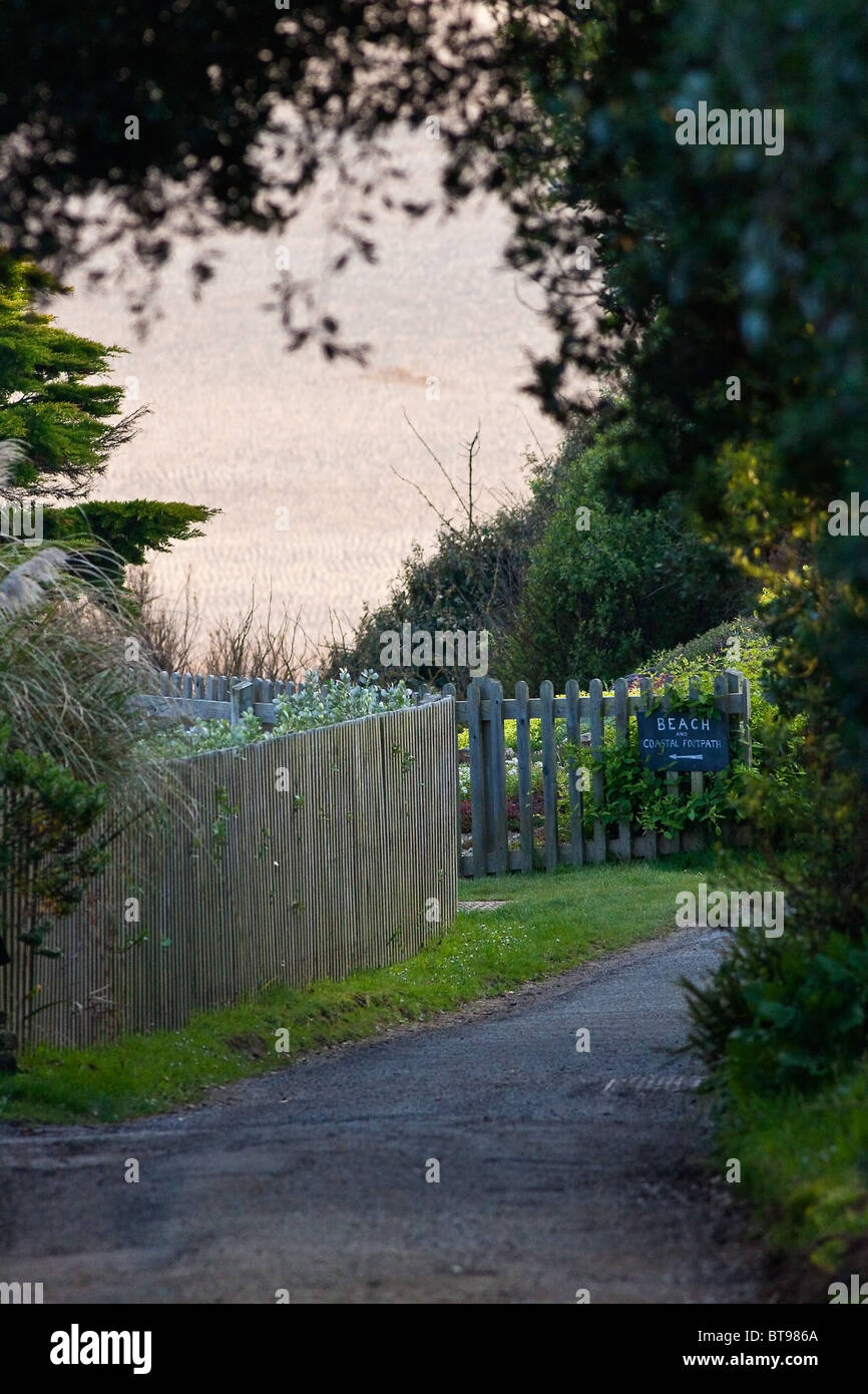 Coastal path access Stock Photo - Alamy