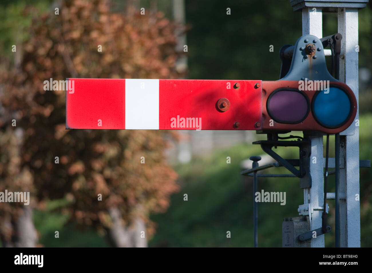Semaphore stop signal hi-res stock photography and images - Alamy