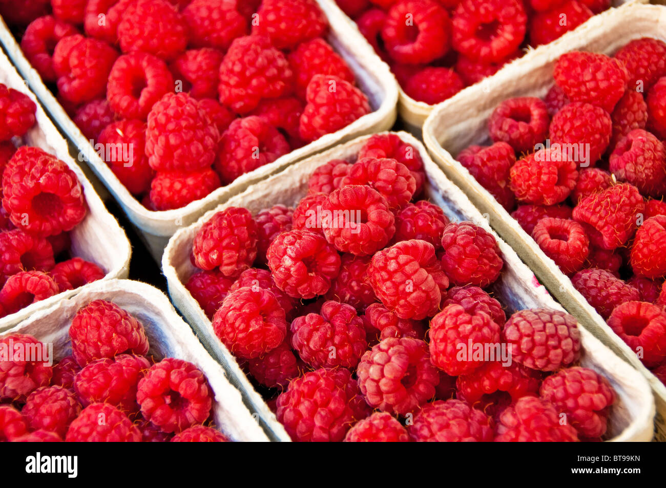 raspberries at street sale Stock Photo - Alamy