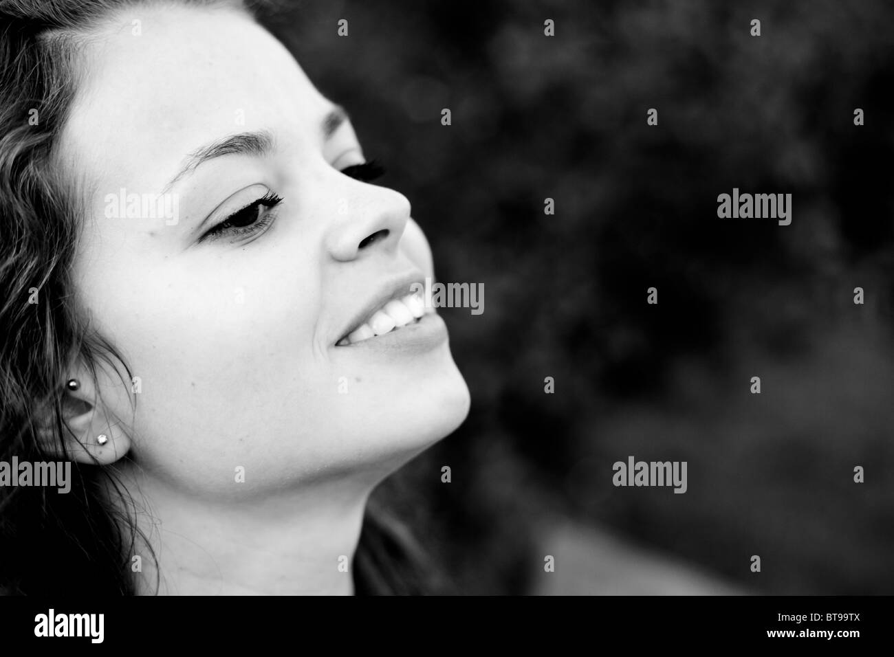 Black young side profile Black and White Stock Photos & Images - Alamy