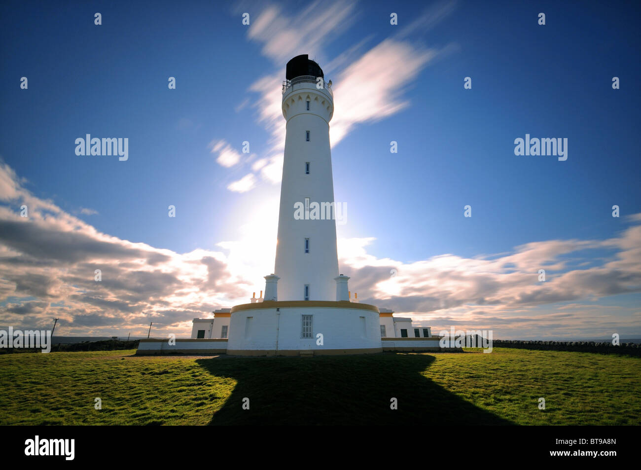 Covesea skerries lighthouse hi-res stock photography and images - Alamy