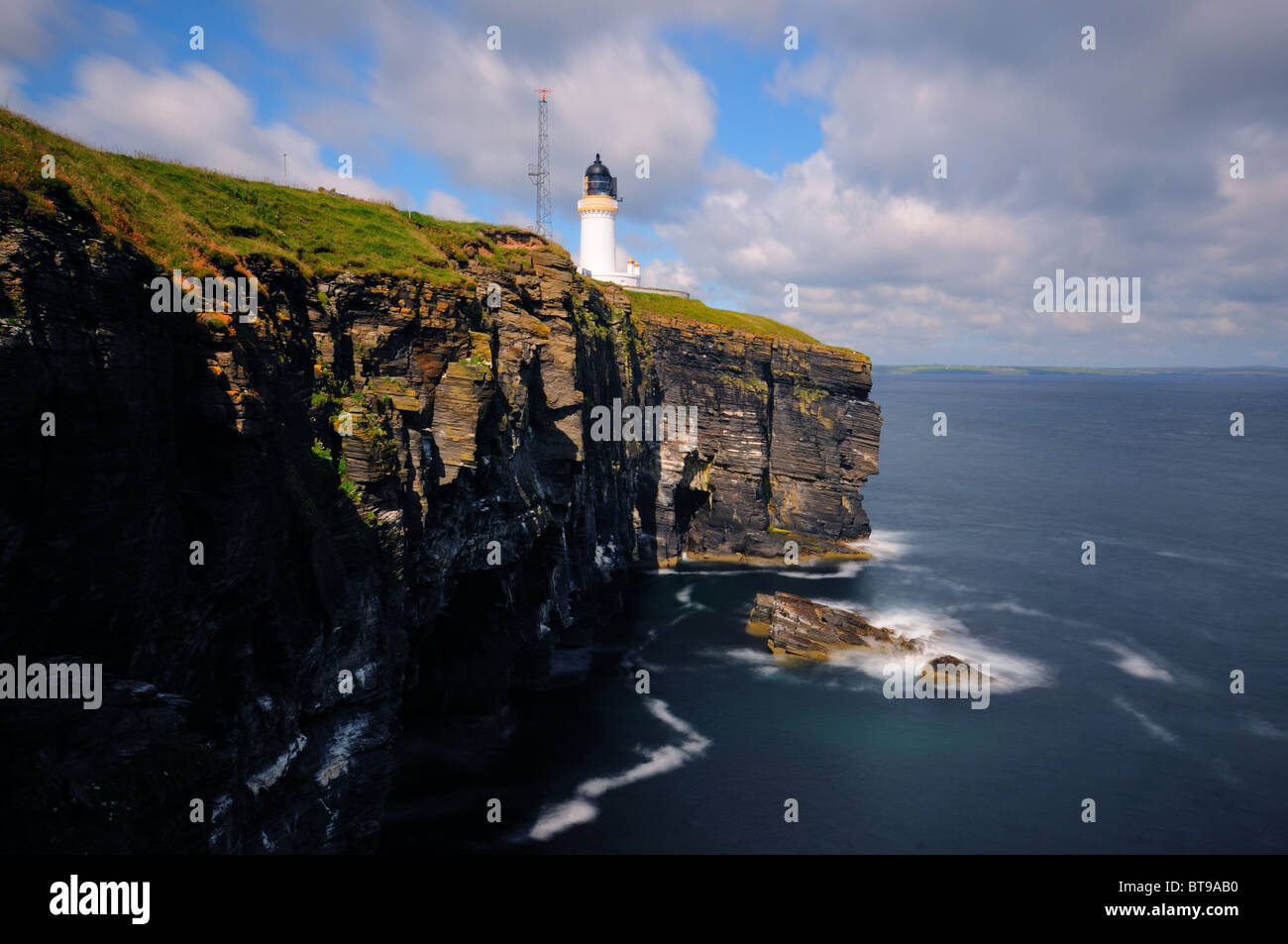 Noss Head lighthouse (near Wick), Caithness, Scotland Stock Photo - Alamy