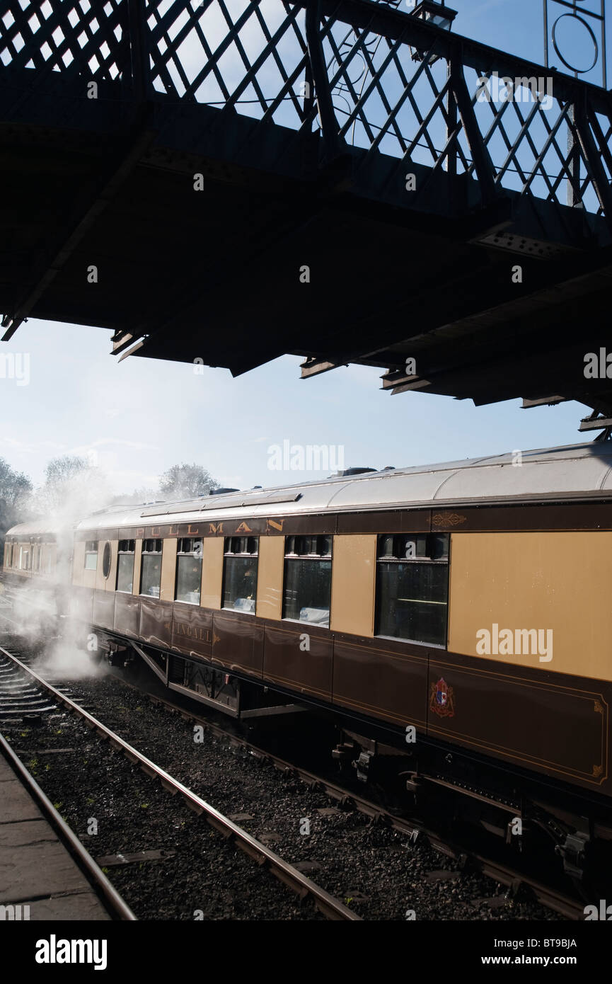 Pullman Carriages, Bluebell Railway, Sussex, England Stock Photo - Alamy