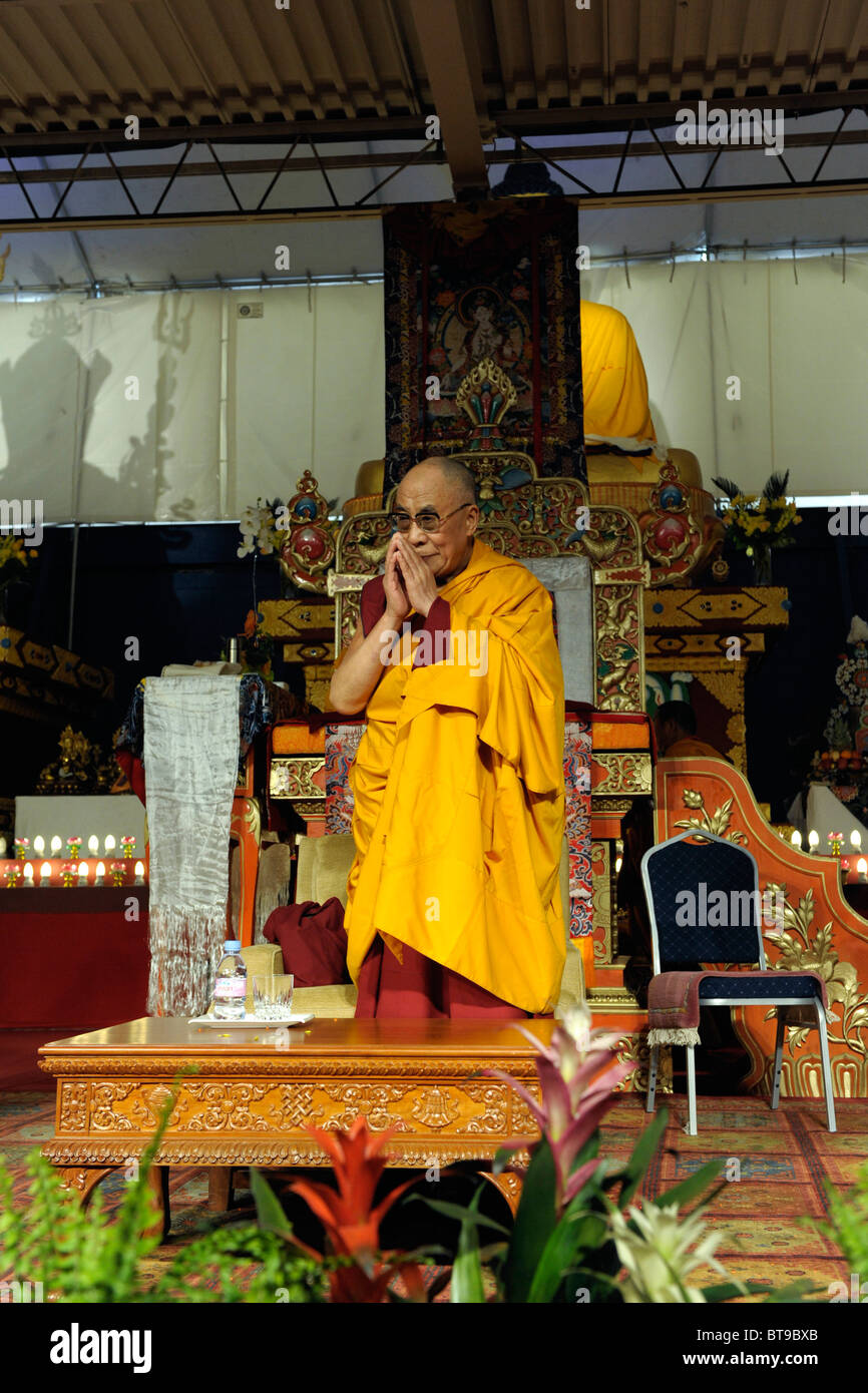 His Holiness the 14th Dalai Lama attends the dedication of the Tibetan ...