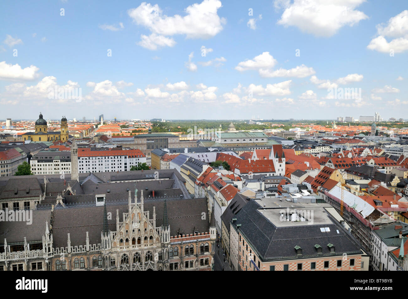 View from the spire of the Alten Peter church to the north, Munich ...