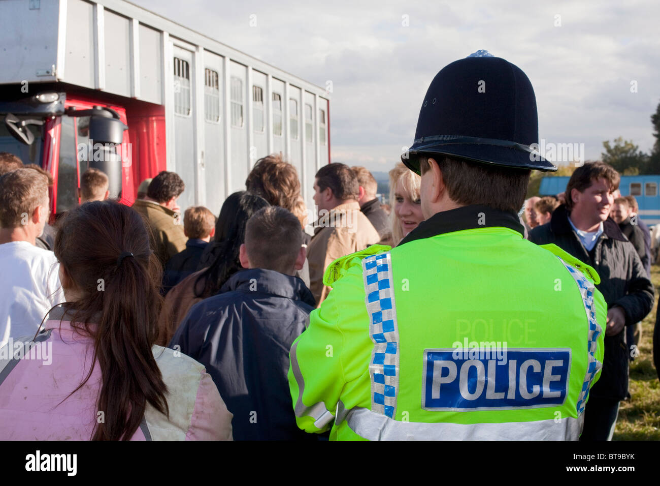 A police officer is trying to deal with the confusion over the sale of ...