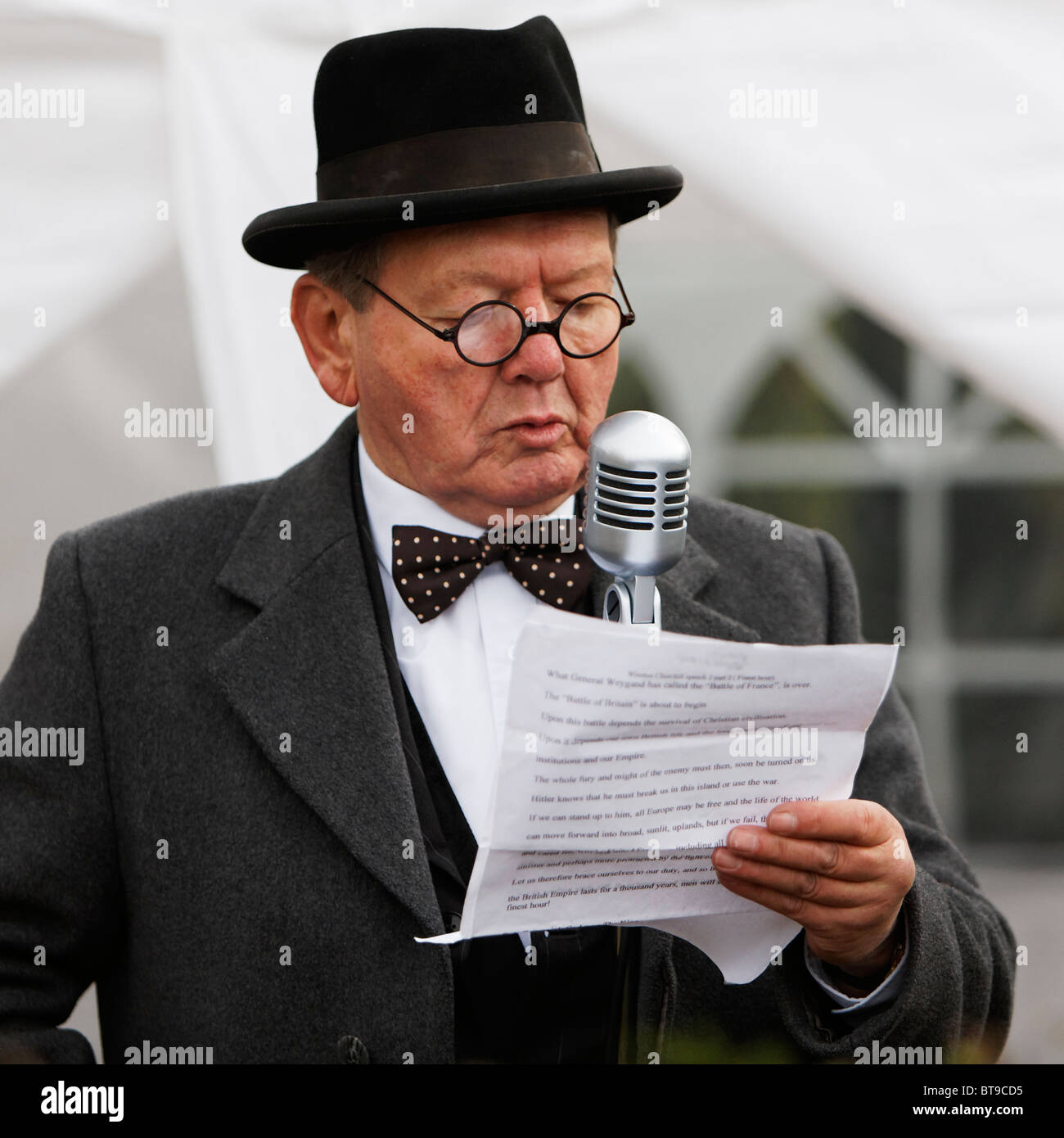 Winston Churchill Actor - Speech Stock Photo - Alamy