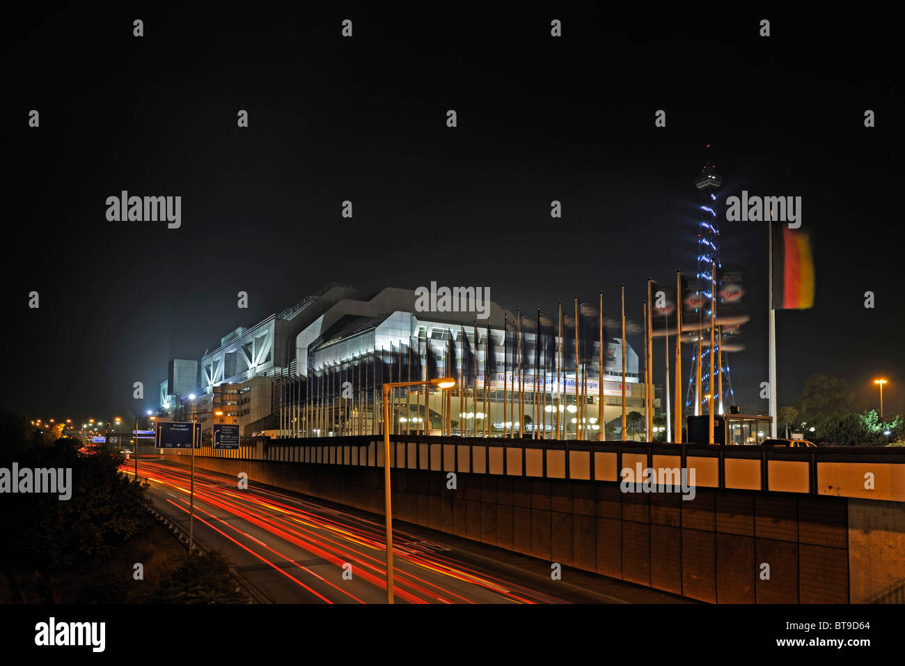 International scene hi-res stock photography and images - Alamy