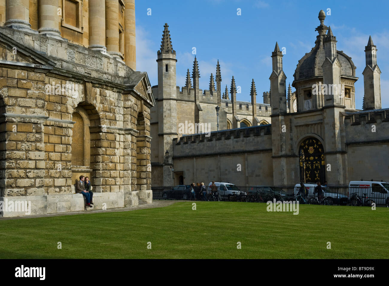 The Radcliffe Camera with All Souls College of Oxford University in the ...