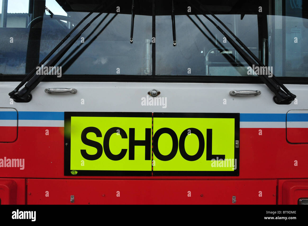 School Bus Sign Stock Photos & School Bus Sign Stock Images - Alamy