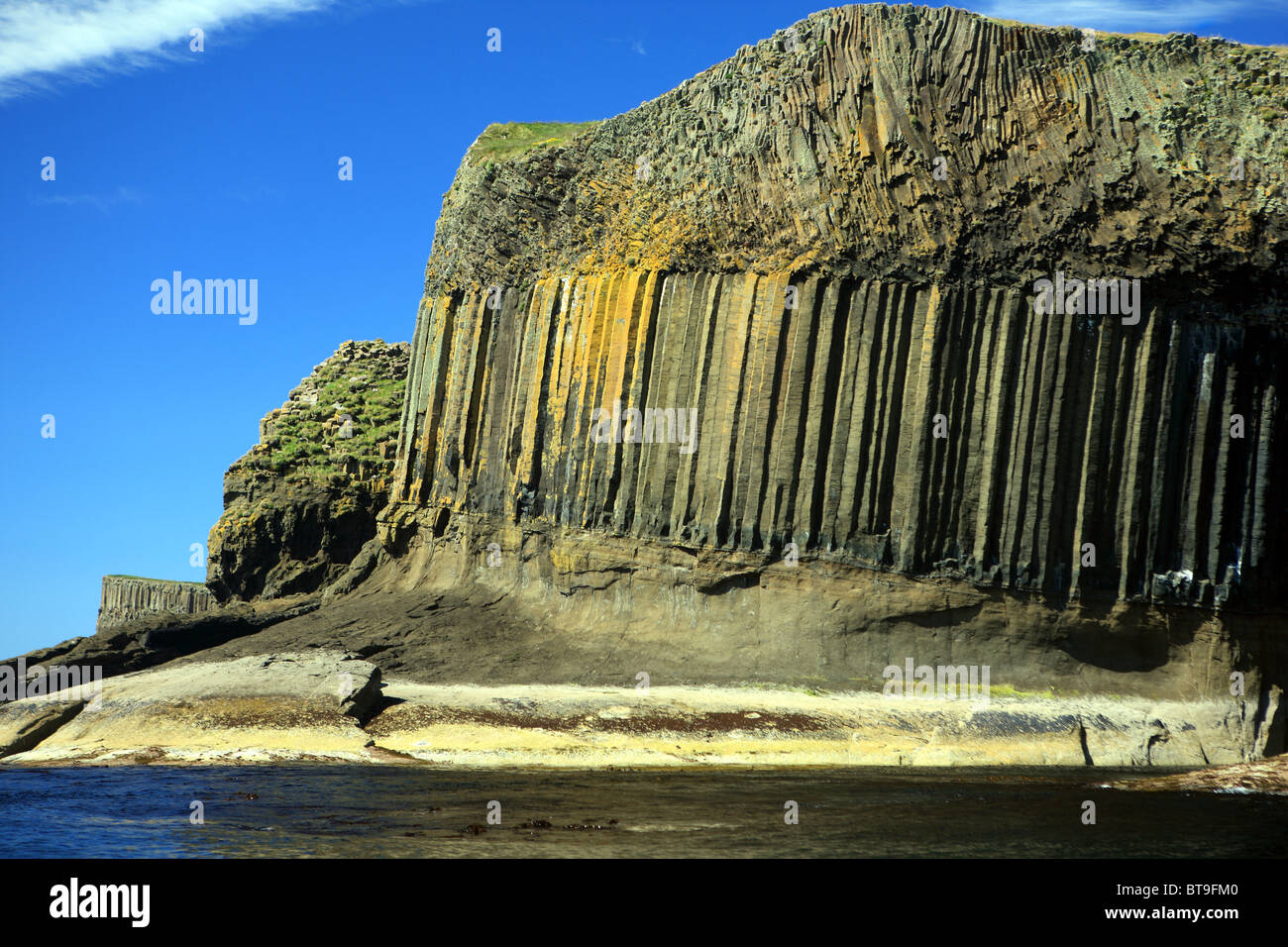 Basalt columns on the Isle of Staffa at the entrance to Fingal's cave ...