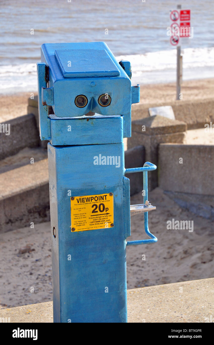 Lowestoft, Suffolk, England: coin operated viewing machine Stock Photo ...
