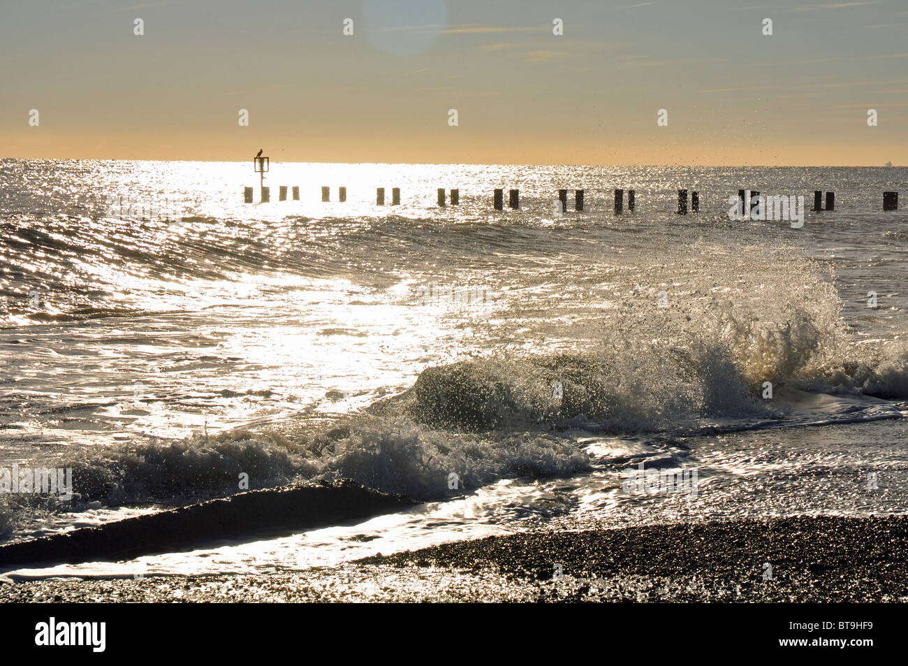 Wave sea sparkle backlight hi-res stock photography and images - Alamy