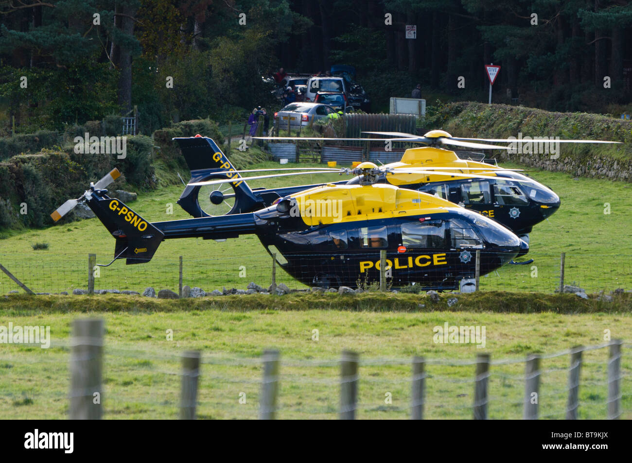 Ec 145 police helicopter hi-res stock photography and images - Alamy