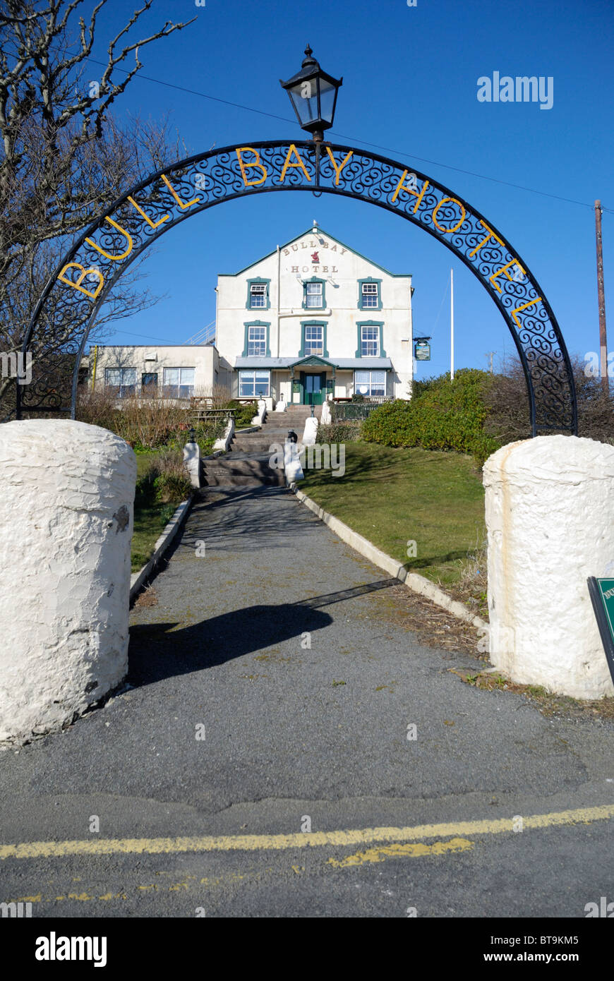 Bull Bay Hotel, Anglesey, North Wales Stock Photo - Alamy