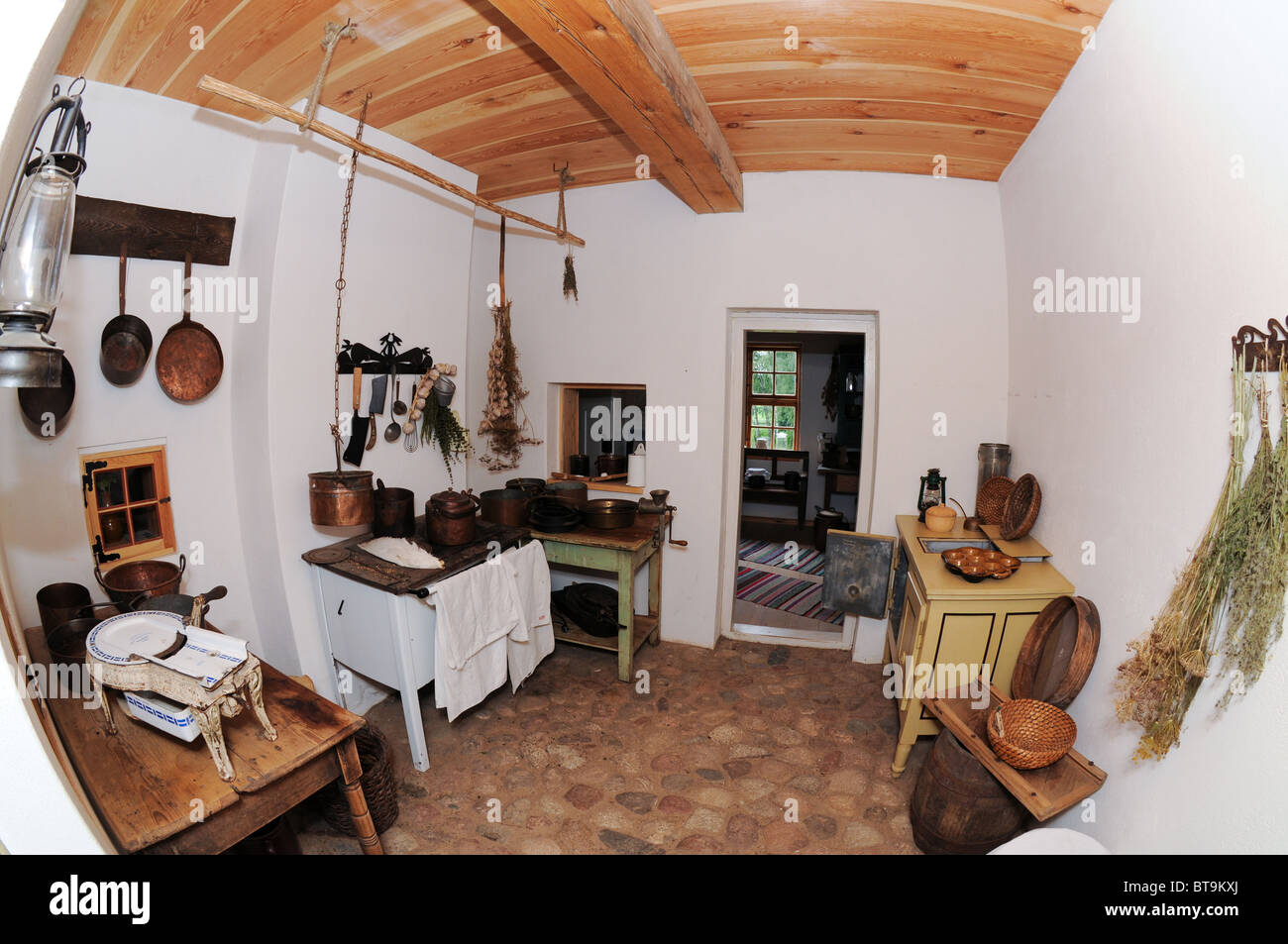 Interior traditional rustic polish kitchen hi-res stock photography and ...