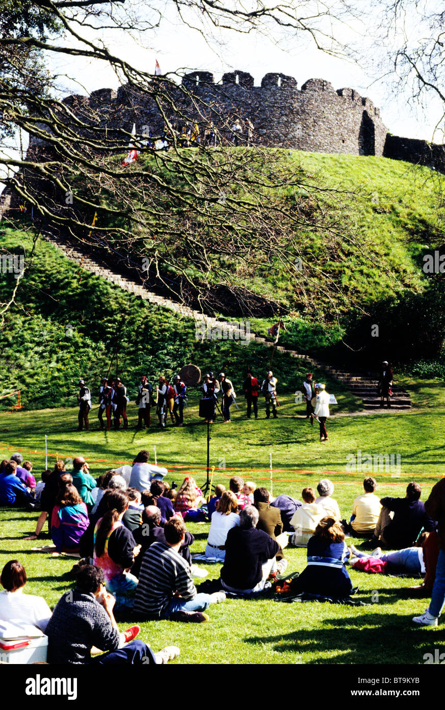 Totnes Castle, Devon, medieval re-enactment English castles England UK ...