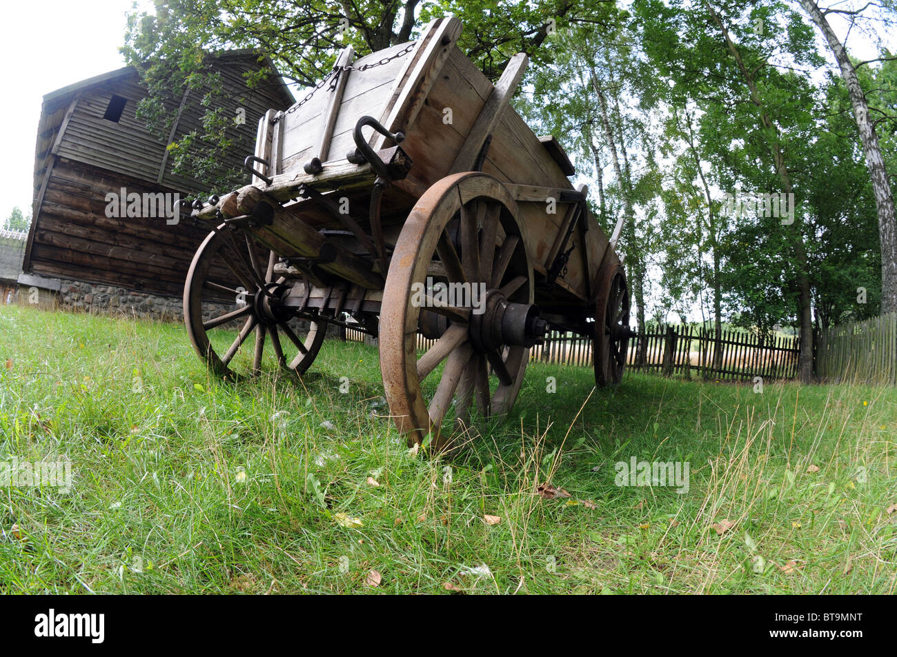 Old carriage cart hi-res stock photography and images - Alamy