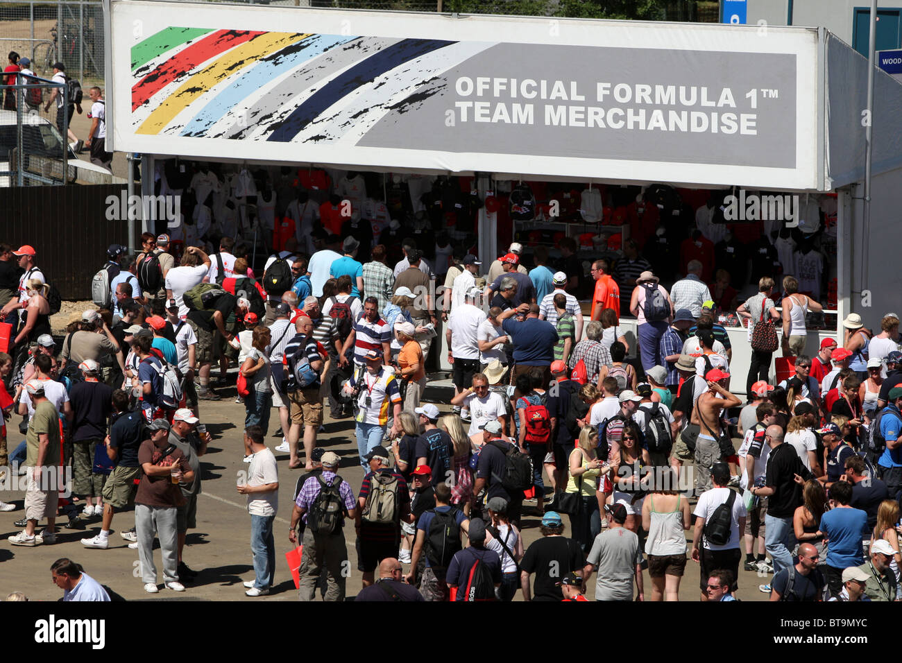 Silverstone crowd hi-res stock photography and images - Alamy