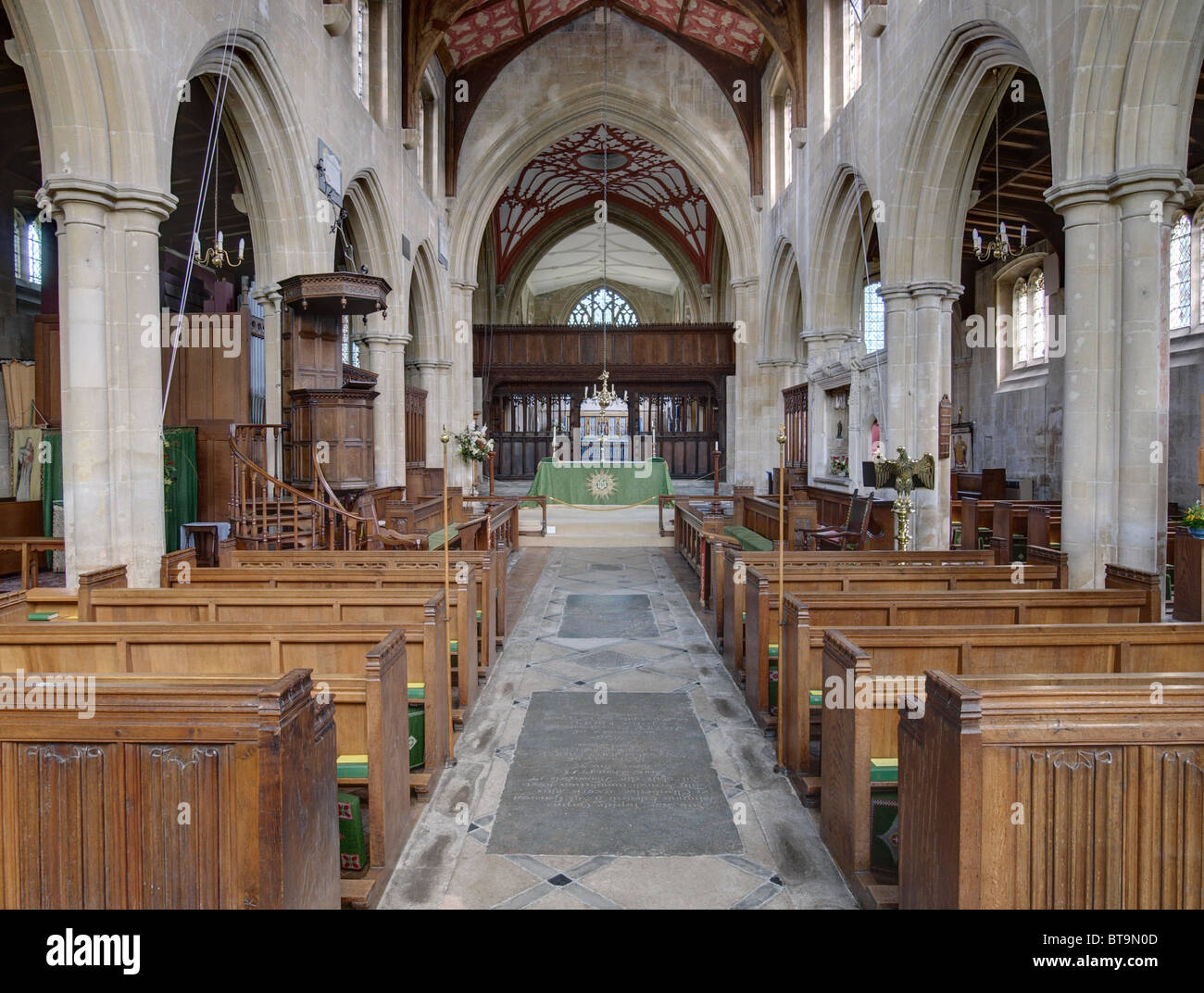 English church tourist interior hi-res stock photography and images - Alamy