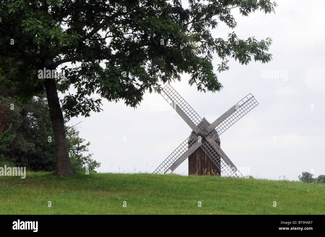 Original Post Mill from late 18th century (1773), The Folk Architecture ...