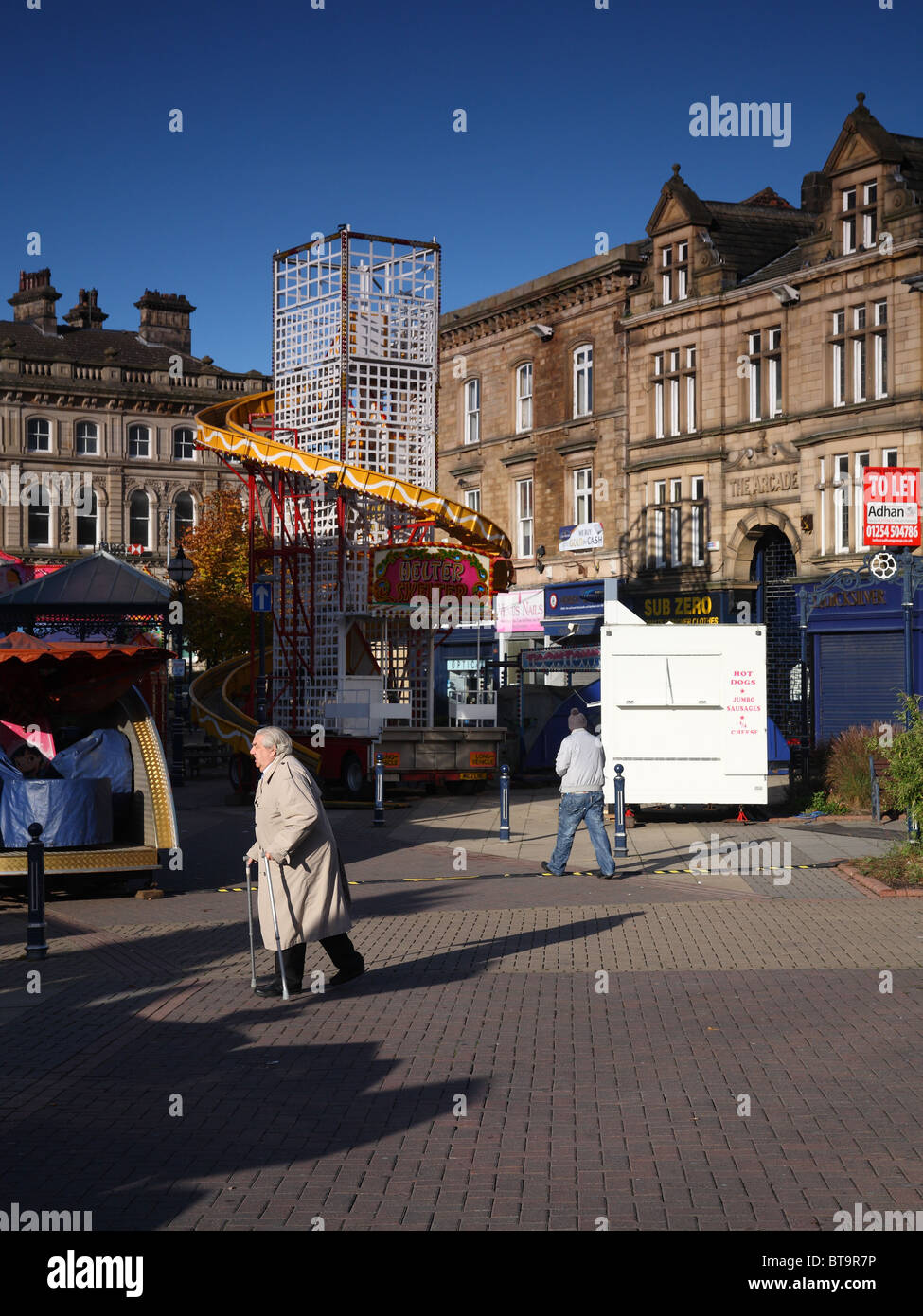 dewsbury town centre Stock Photo - Alamy