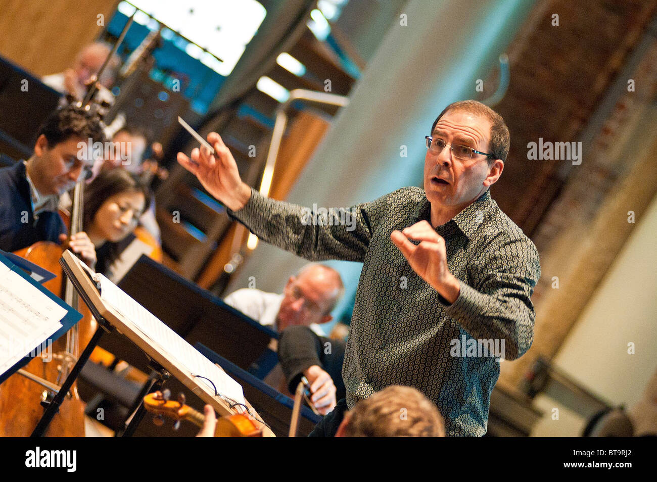 Robert Ziegler and The Royal Philharmonic Orchestra rehearsal for ...