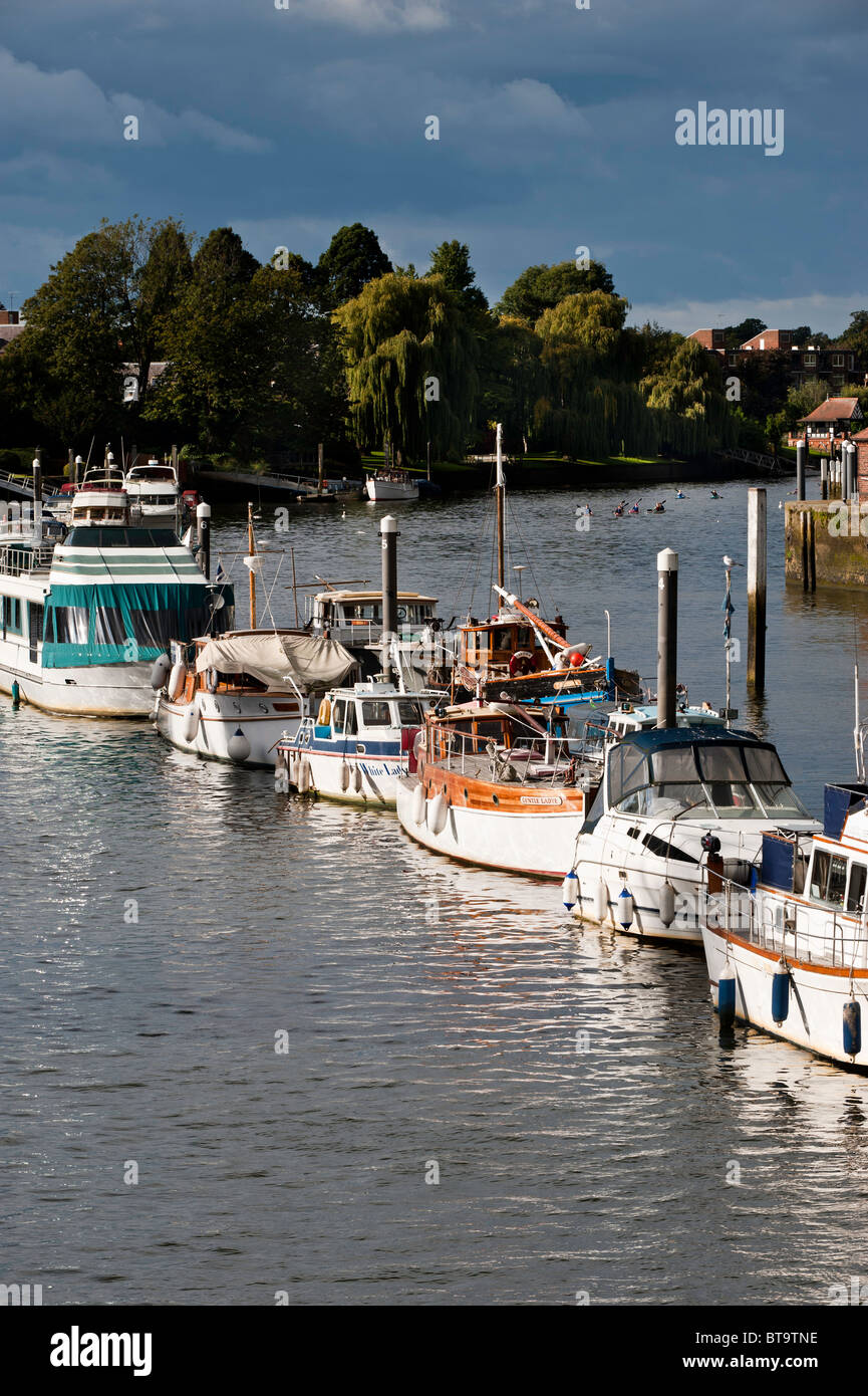Teddington uk england hi-res stock photography and images - Alamy