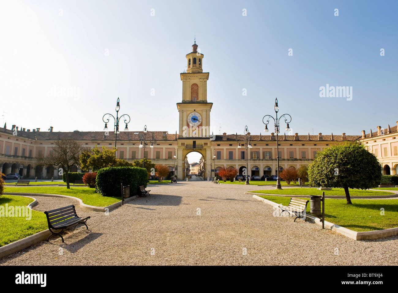 Gualtieri hi-res stock photography and images - Alamy