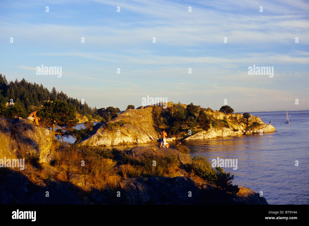 Whitecliff park hi-res stock photography and images - Alamy