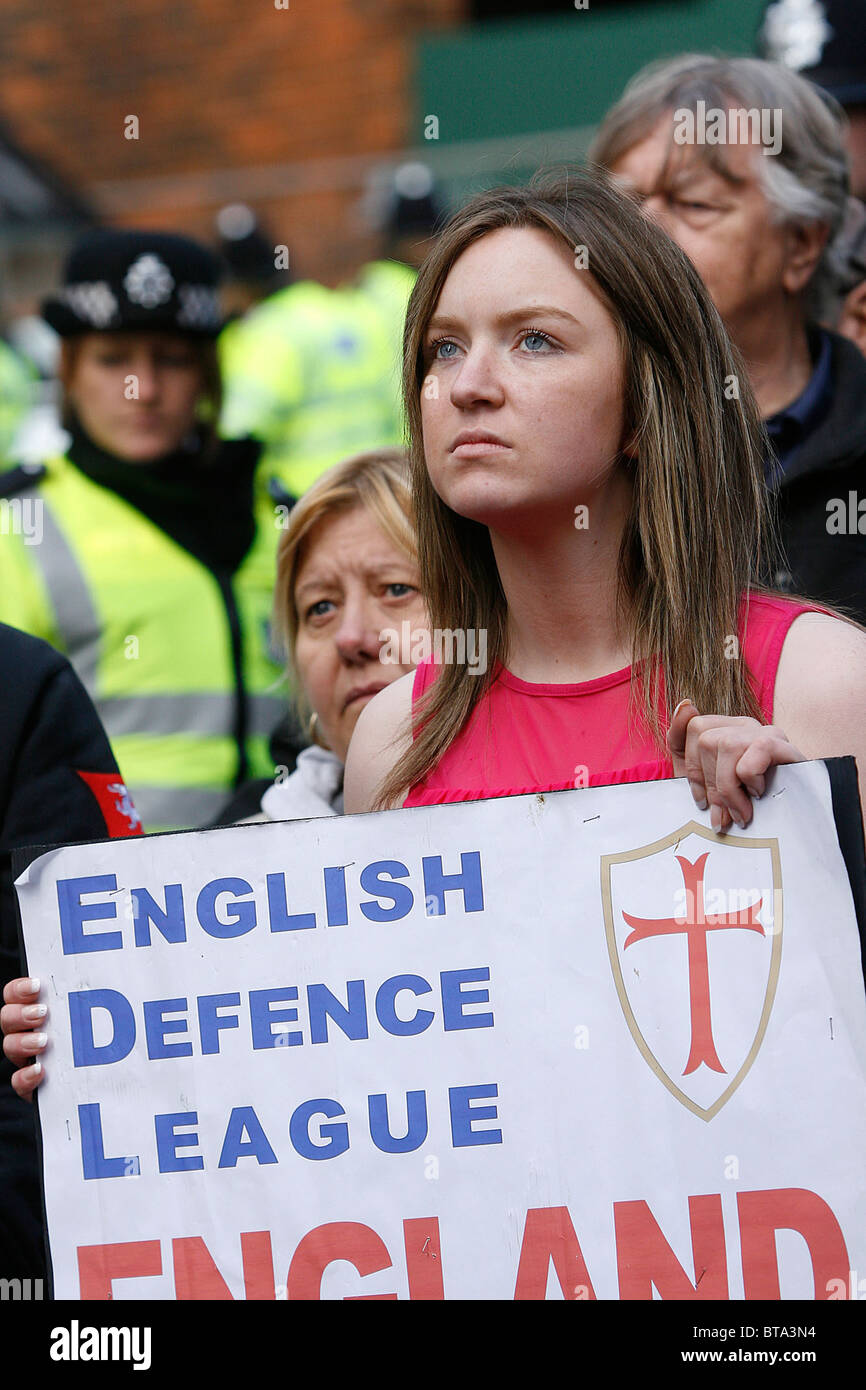 Rabbi Shifren joins EDL rally in London Stock Photo - Alamy
