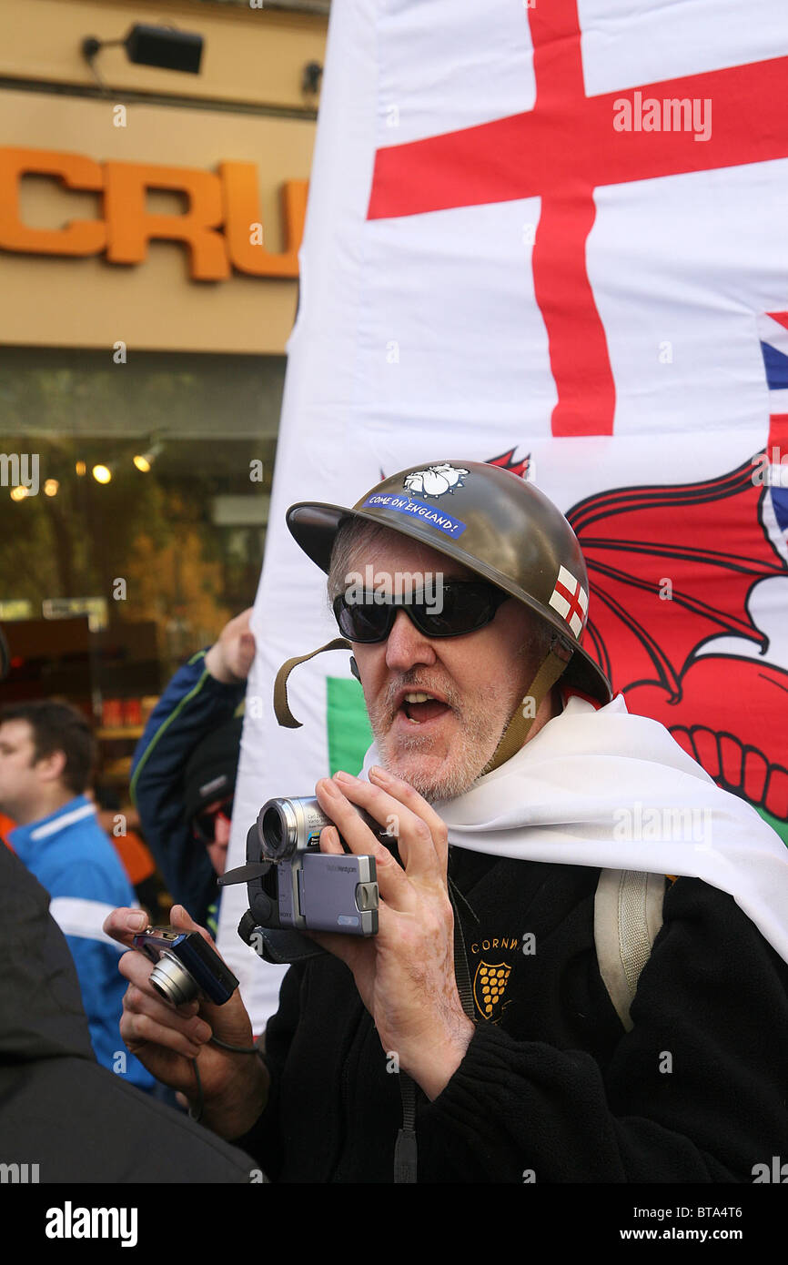 Rabbi Shifren joins EDL rally in London Stock Photo - Alamy