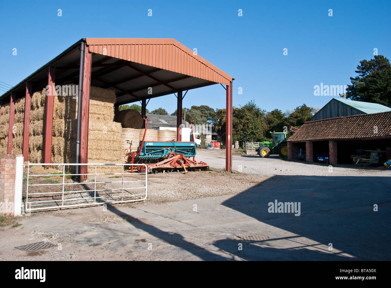 Lincolnshire farm barn hi-res stock photography and images - Alamy