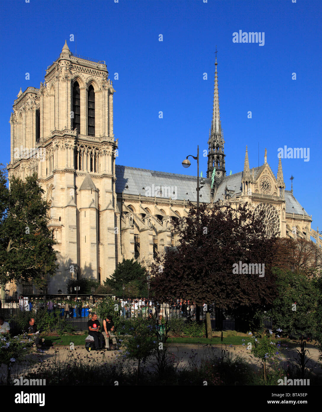 Cathedrale square hi-res stock photography and images - Alamy