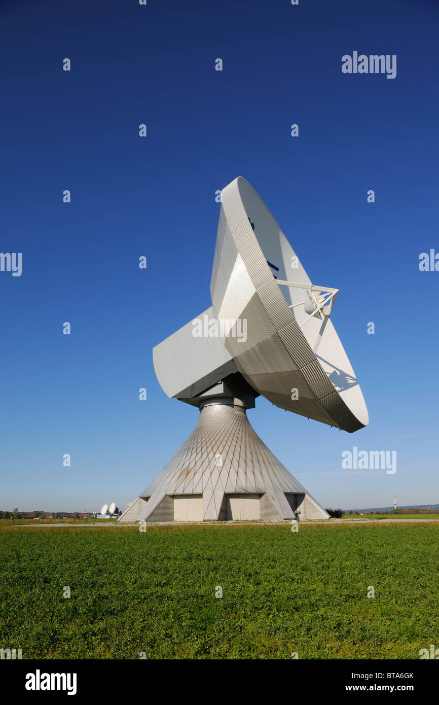Parabolic Dishes High Resolution Stock Photography and Images - Alamy