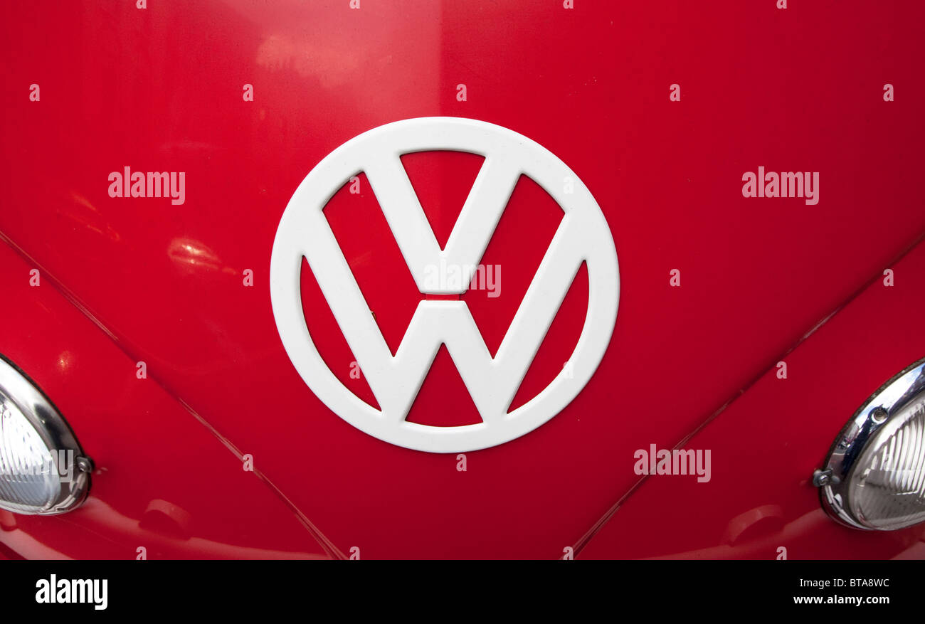 Vw badge detail hi-res stock photography and images - Alamy