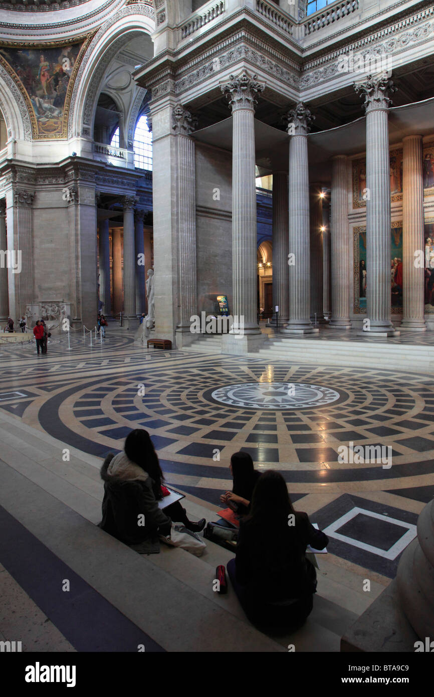 Pantheon paris interior hi-res stock photography and images - Alamy