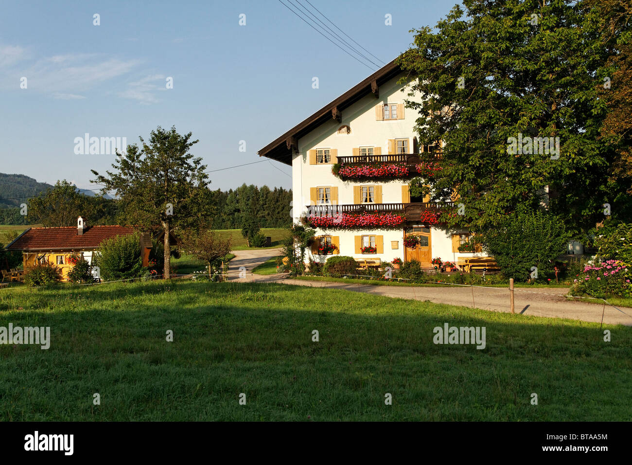 German architecture home farmhouse hi-res stock photography and images ...