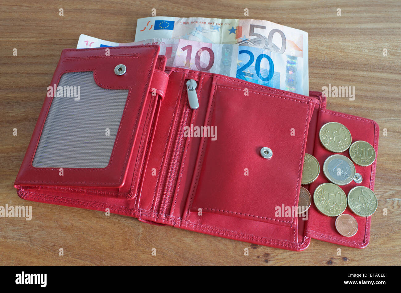 Ladies purse hi-res stock photography and images - Alamy