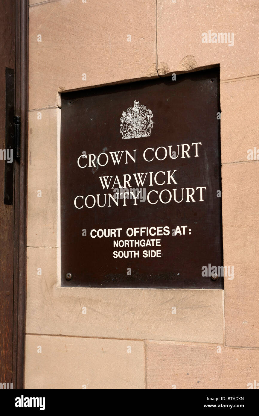 Crown Court Warwick County Court sign Stock Photo - Alamy
