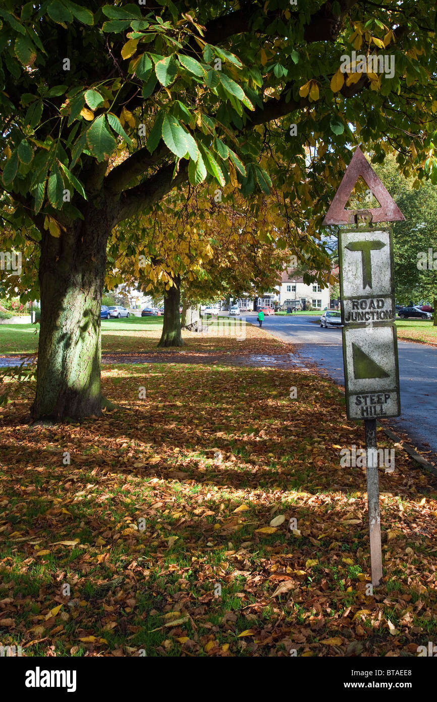 West end village north yorkshire hi-res stock photography and images ...