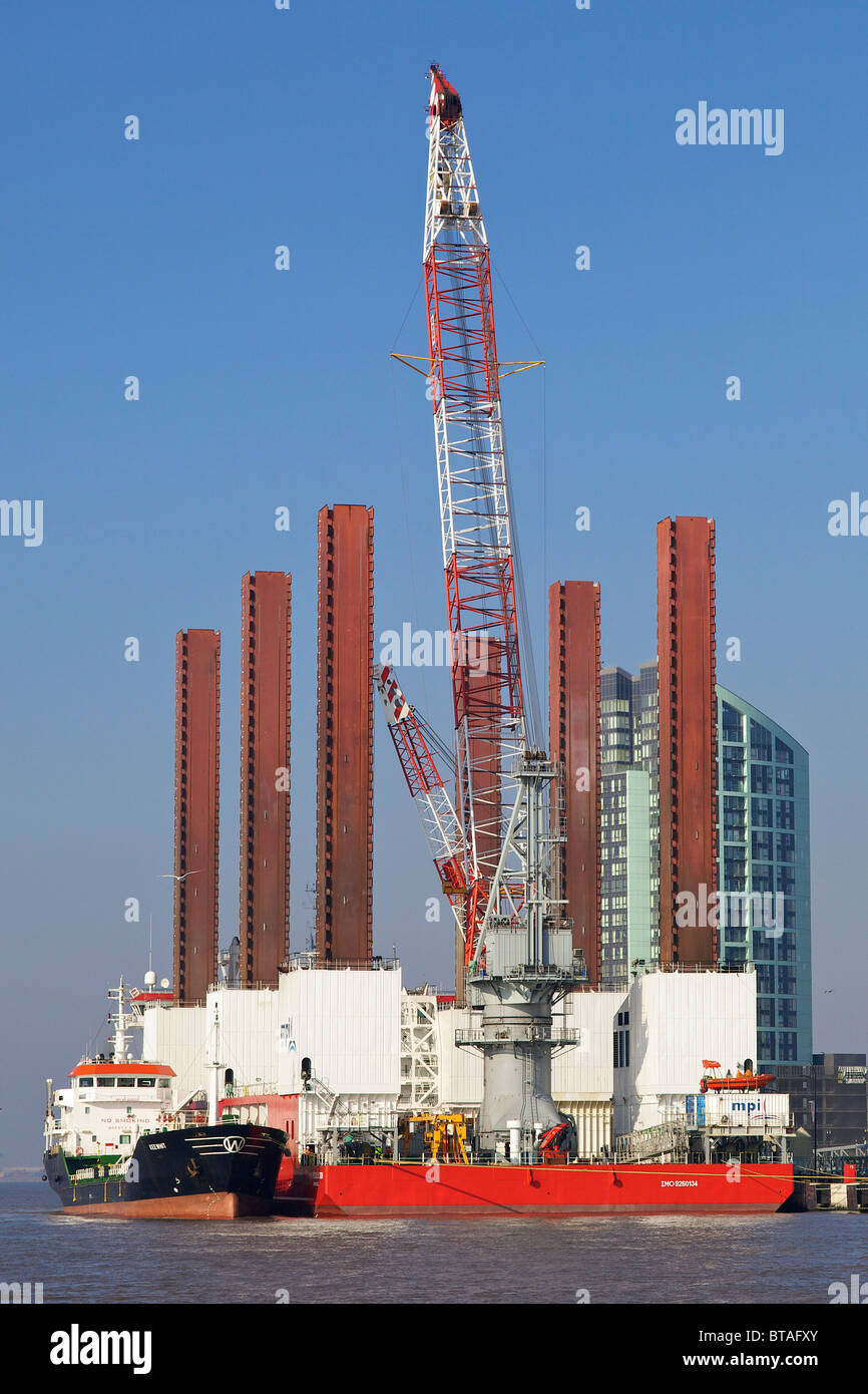 The MPI Resolution seen at the landing stage on Liverpool waterfront ...