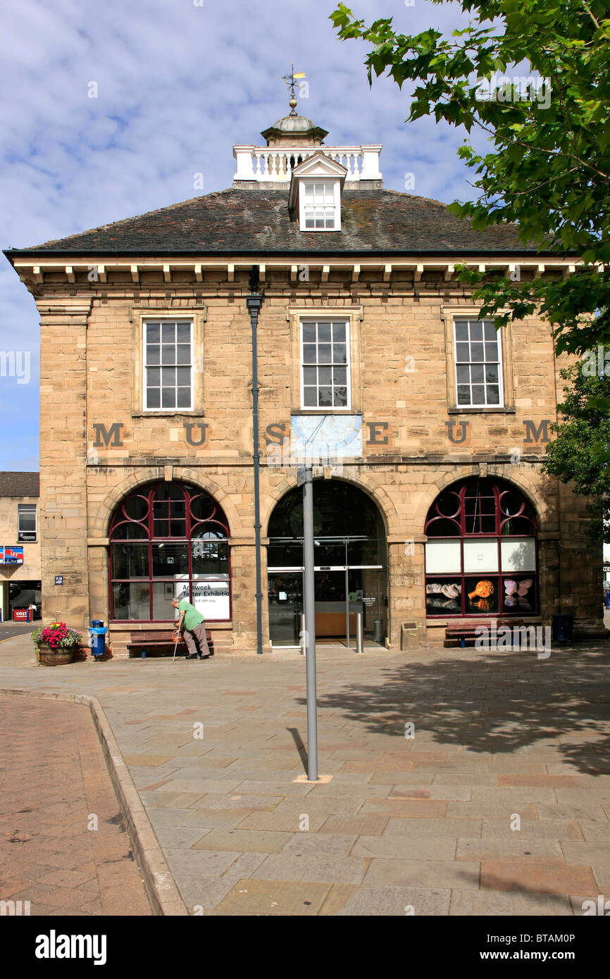 The Warwick County Museum in the Market Place Stock Photo - Alamy