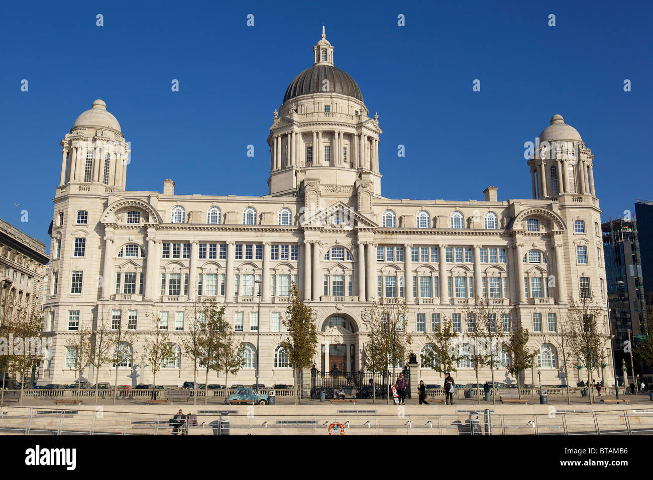 The Mersey Docks and Harbour Company building on Liverpool waterfront ...