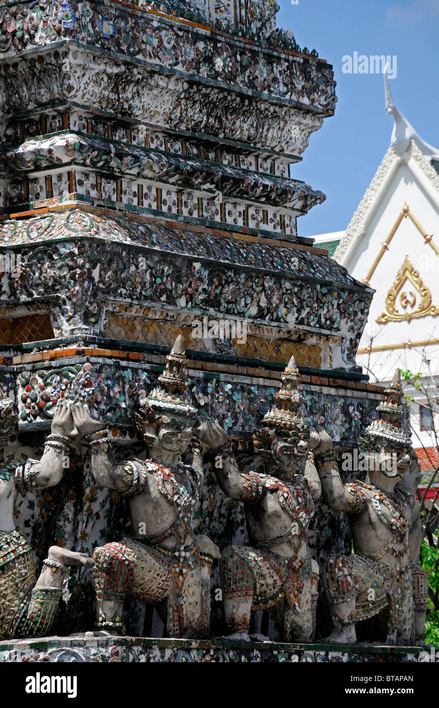 Wat Arun Temple of the dawn bangkok thailand ornate decoration prang ...