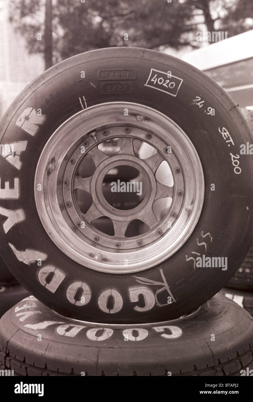 The goodyear garage hi-res stock photography and images - Alamy