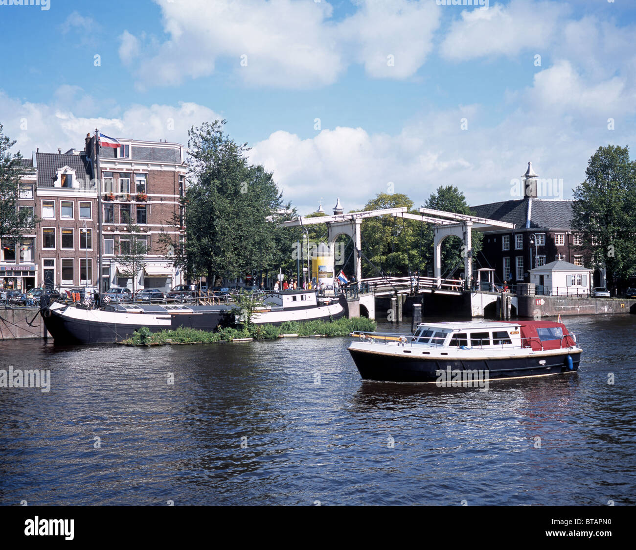 Skinny Bridge (Magere Brug), Amsterdam, Holland, Netherlands, Europe ...
